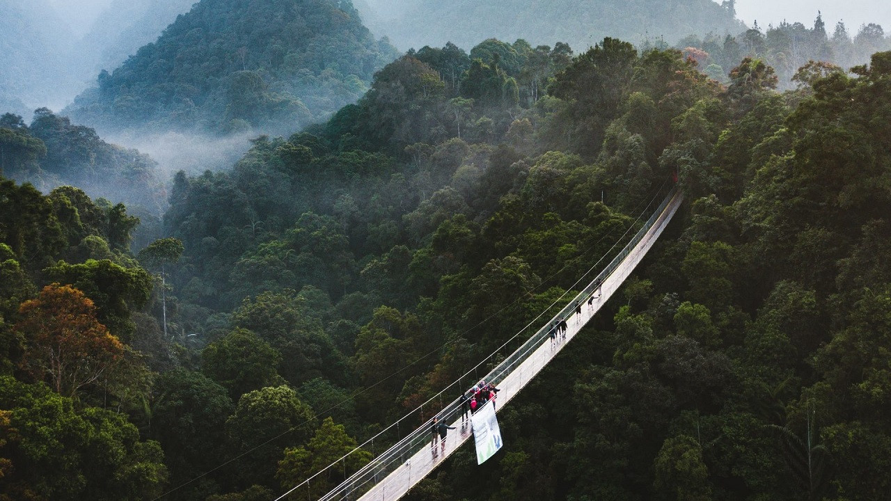 15 Tempat Wisata di Sukabumi yang Lagi Hits 2025 15 Tempat Wisata di Sukabumi yang Lagi Hits 2025